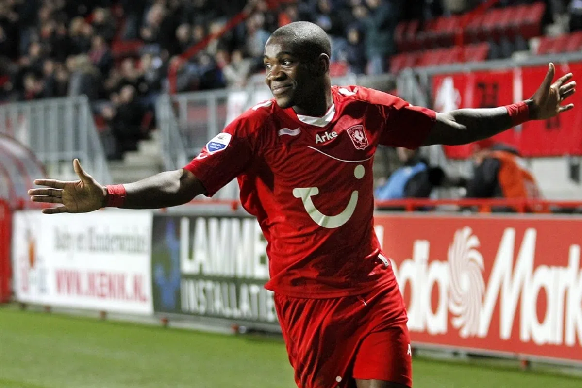 Ola John, de publieksspeler die zijn podium kwijtraakte