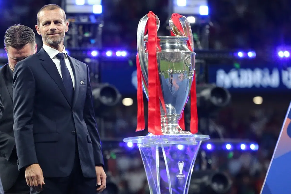 Streep door CL-finale in Sint-Petersburg: UEFA kiest voor Parijs