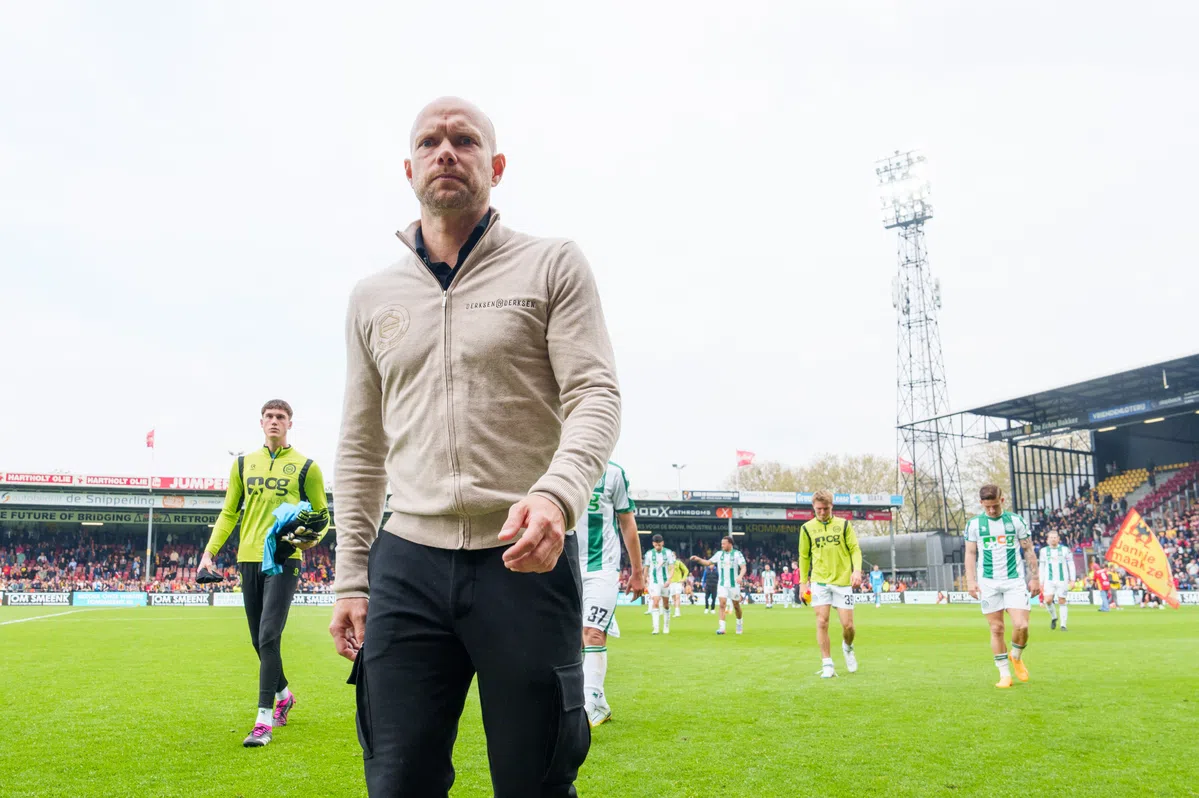 Van der Ree voelt degradatie als mokerslag: 'Het doet me echt pijn'