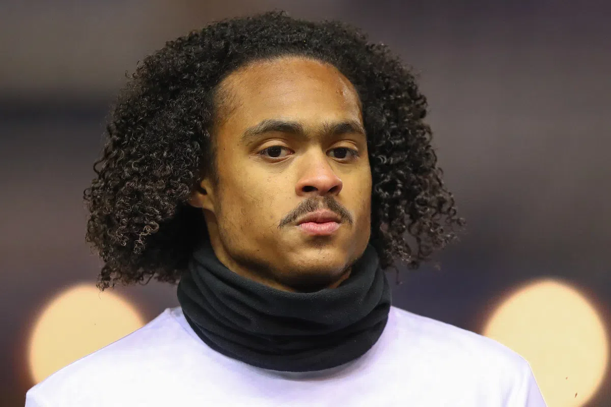 Luton Town bevestigt: Chong terug in Premier League