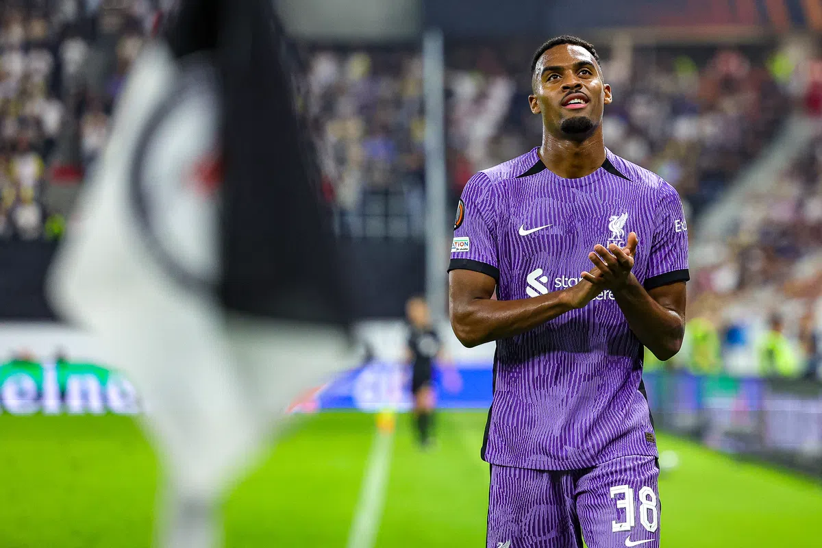 Klopp lovend over Gravenberch: 'Lange tijd de beste speler op het veld'