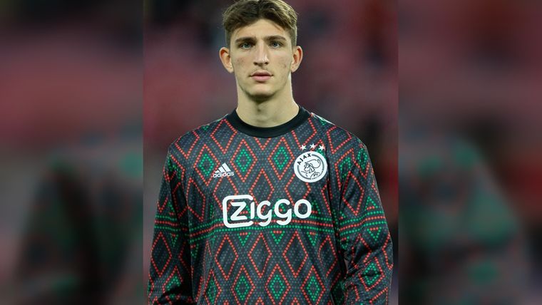 Miljoenenaankoop Kaplan op de weg terug bij Ajax