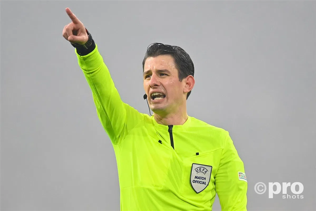 Mishandelde Turkse scheidsrechter krijgt groen licht en verlaat ziekenhuis