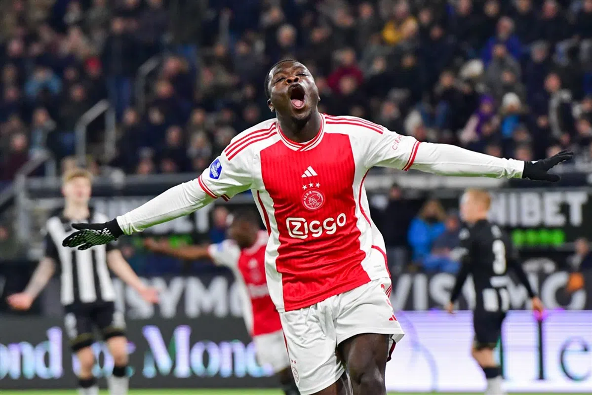 Brobbey wijst Ajax ook op bezoek bij Heracles de weg