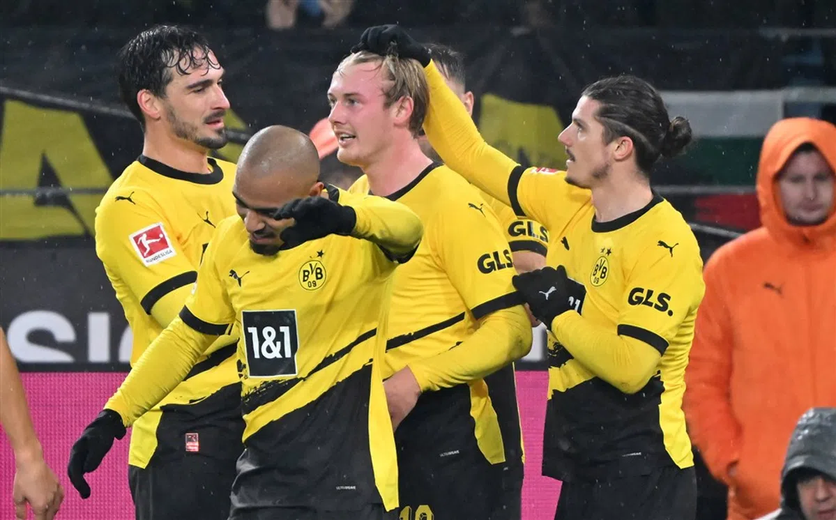 Dortmund neemt Malen mee naar Eindhoven, Adeyemi blijft achter