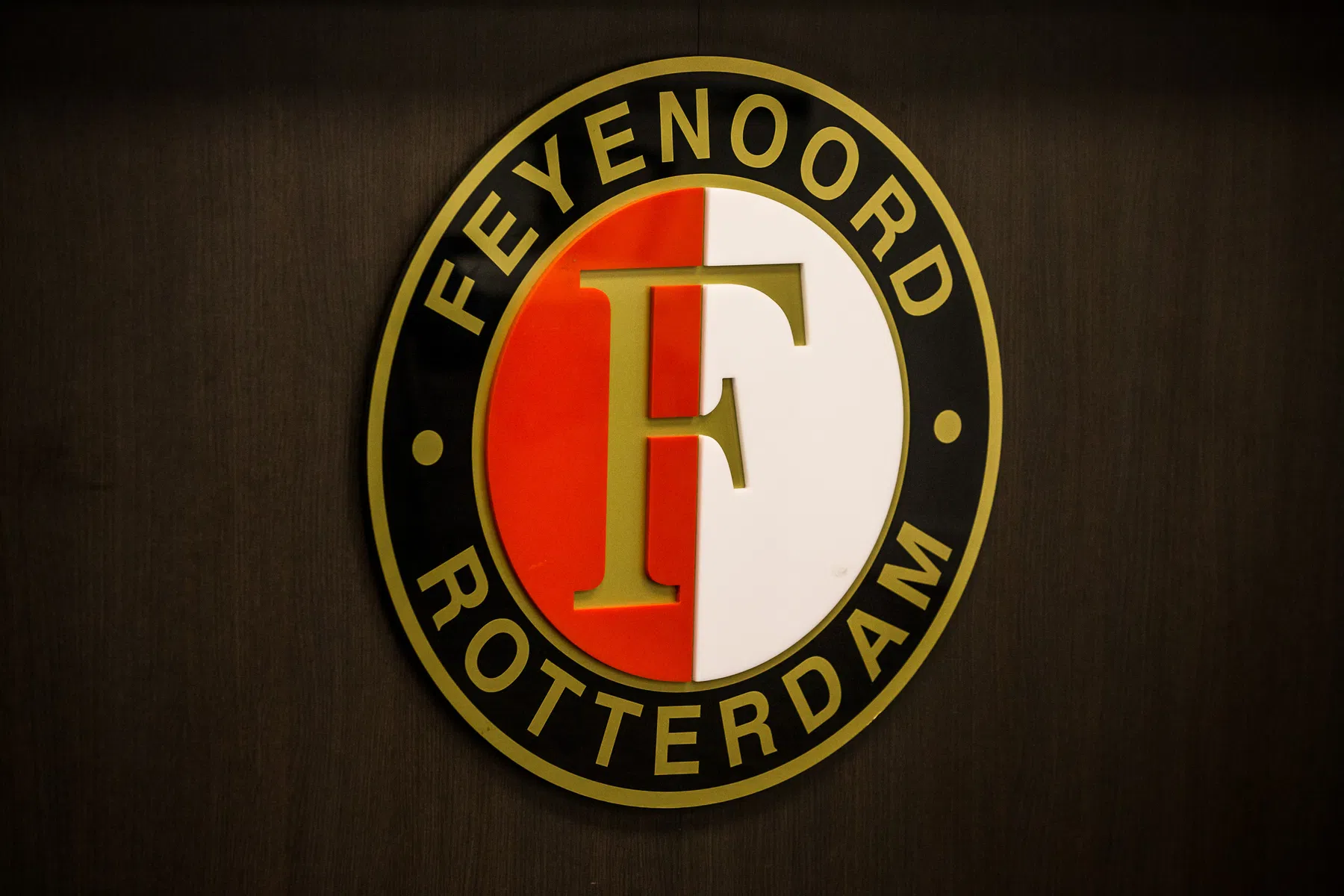 Feyenoord sleutelt aan clublogo