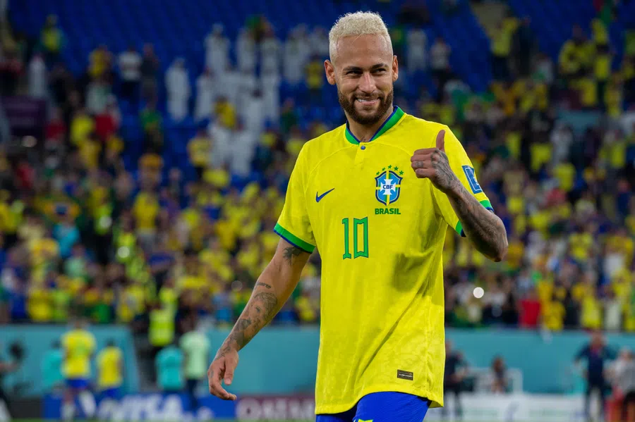 Neymar na zeventien maanden terug bij Brazilië, Paixão valt af