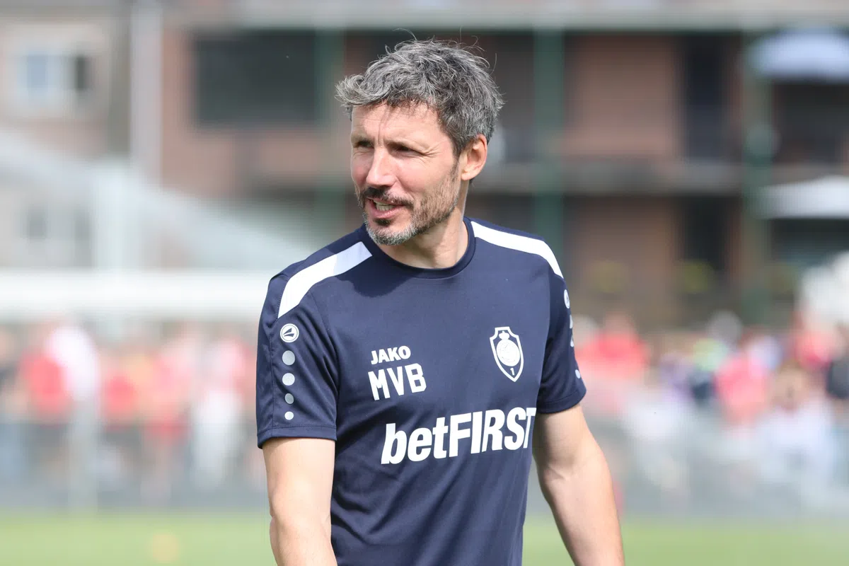 Van Bommel en NEC niet met elkaar in zee, Van der Gaag zegt 'nee'