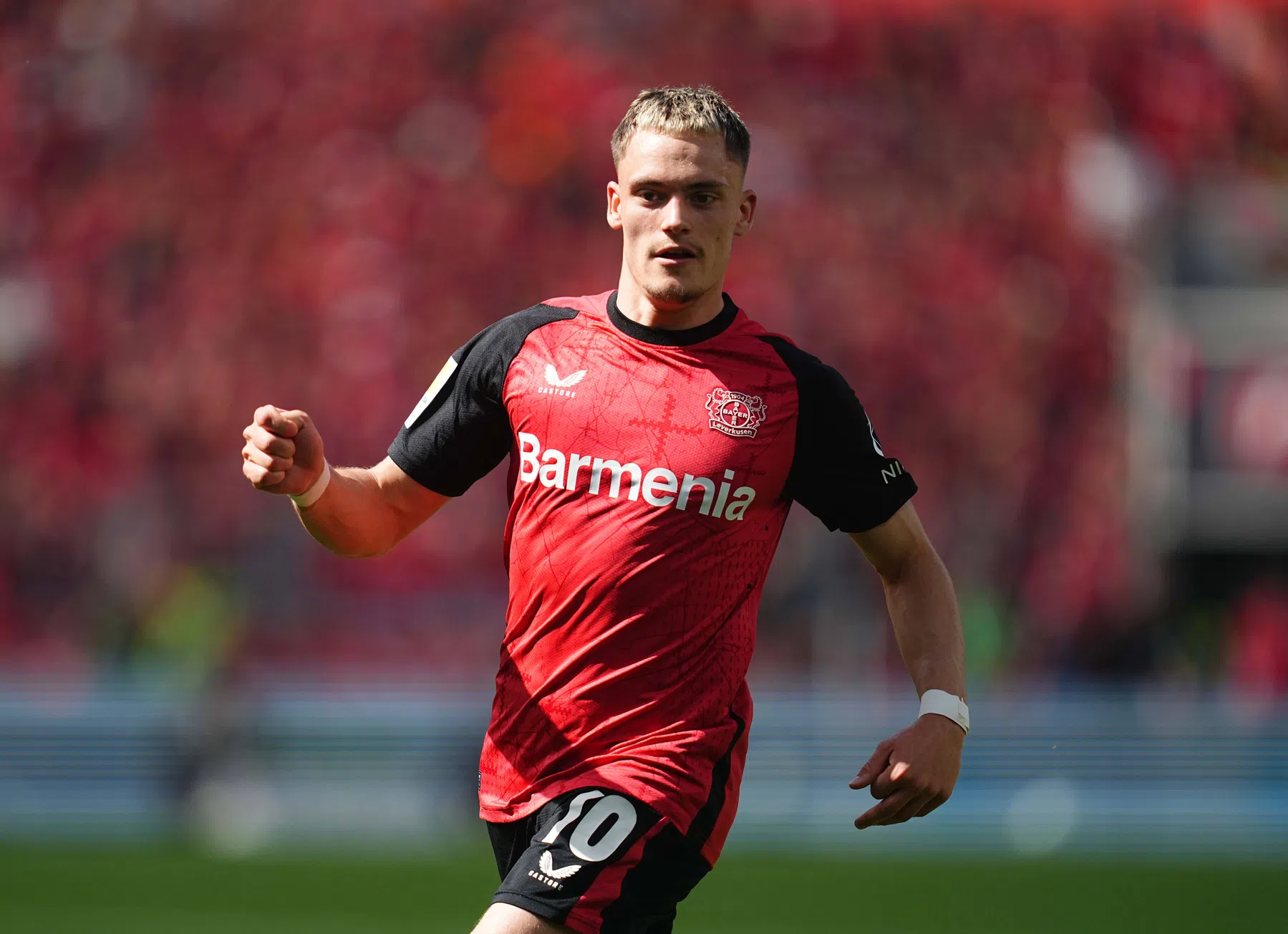 Britse media: Liverpool en Slot ronden recordtransfer Wirtz af