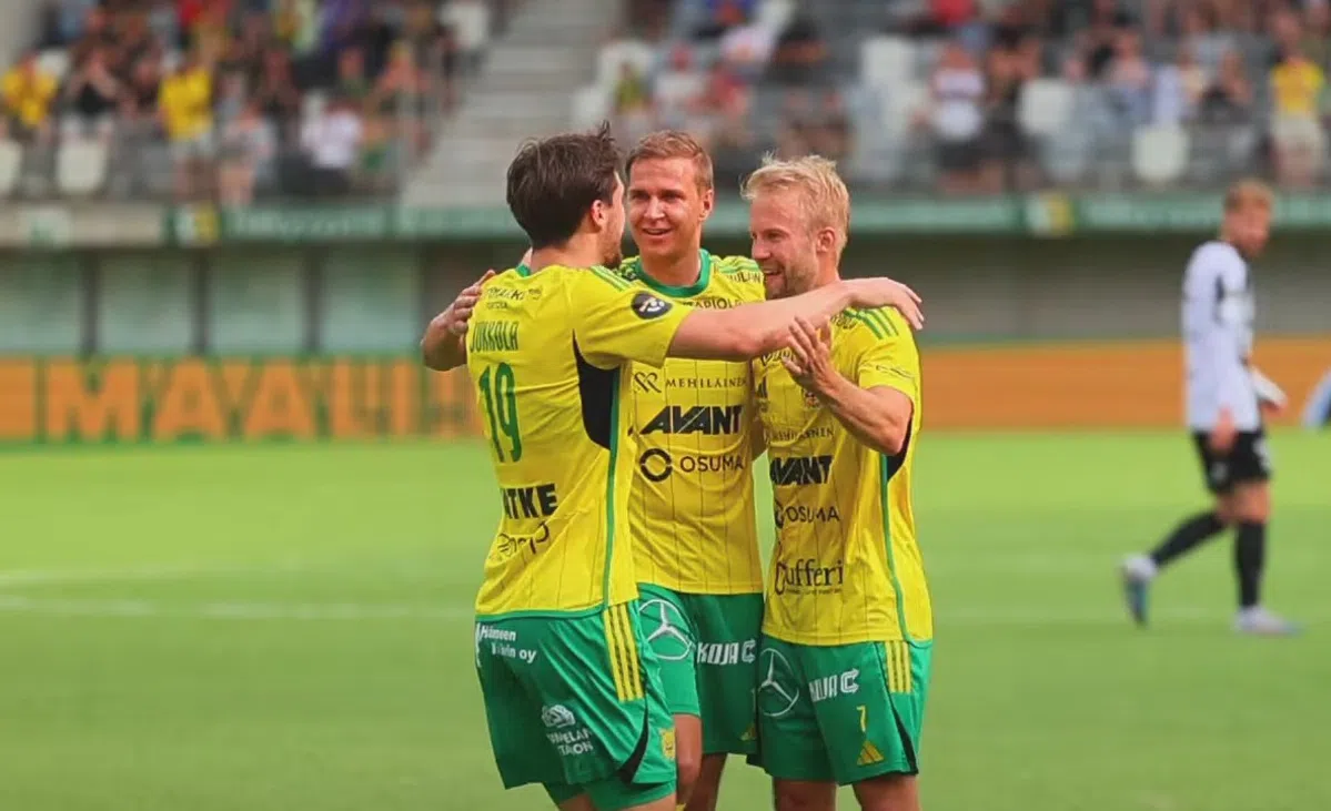 Ilves neemt vier dagen voor duel met AZ koppositie in Finland over