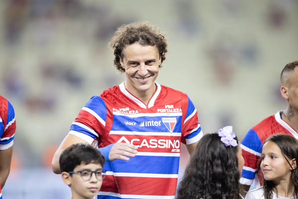 Gorter krijgt David Luiz (38) als ploeggenoot op Cyprus