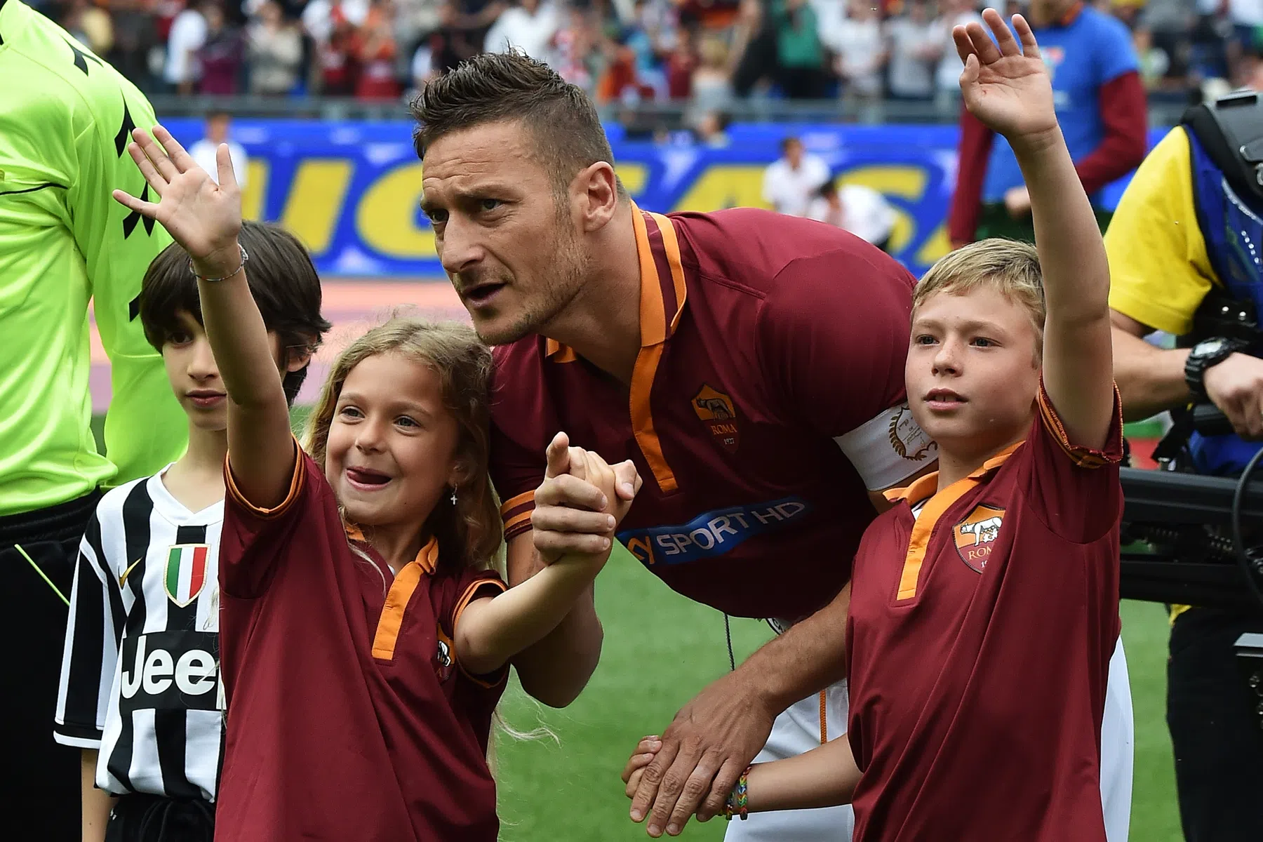 Totti junior (19) is vergelijkingen zat en stopt een stuk sneller dan ...