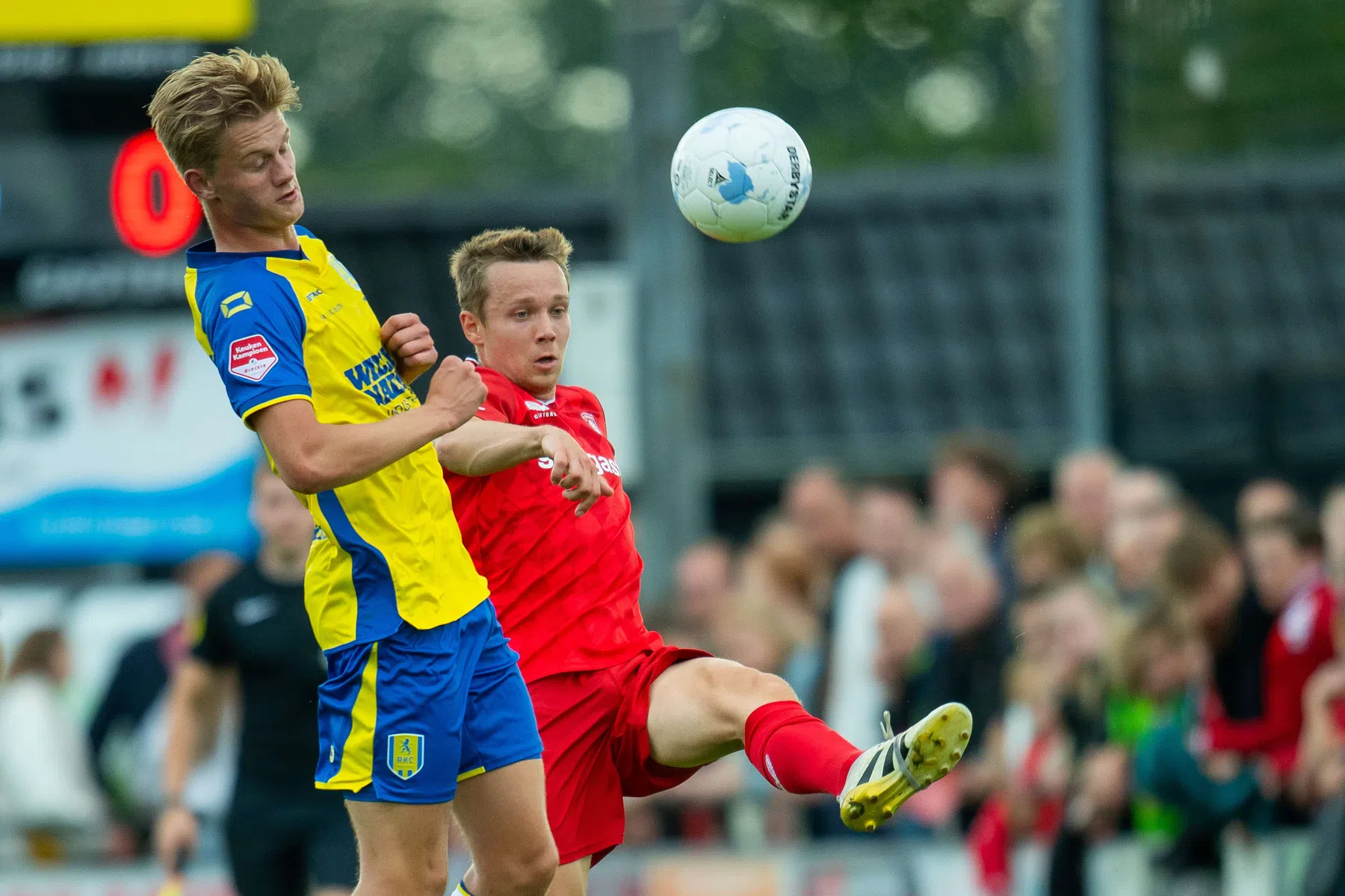 De vlieguren van RKC-spits Jesper Uneken