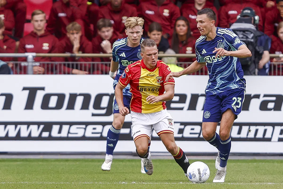 Realistische Berghuis koestert punt Ajax: 'De puzzel is nog niet gelegd'