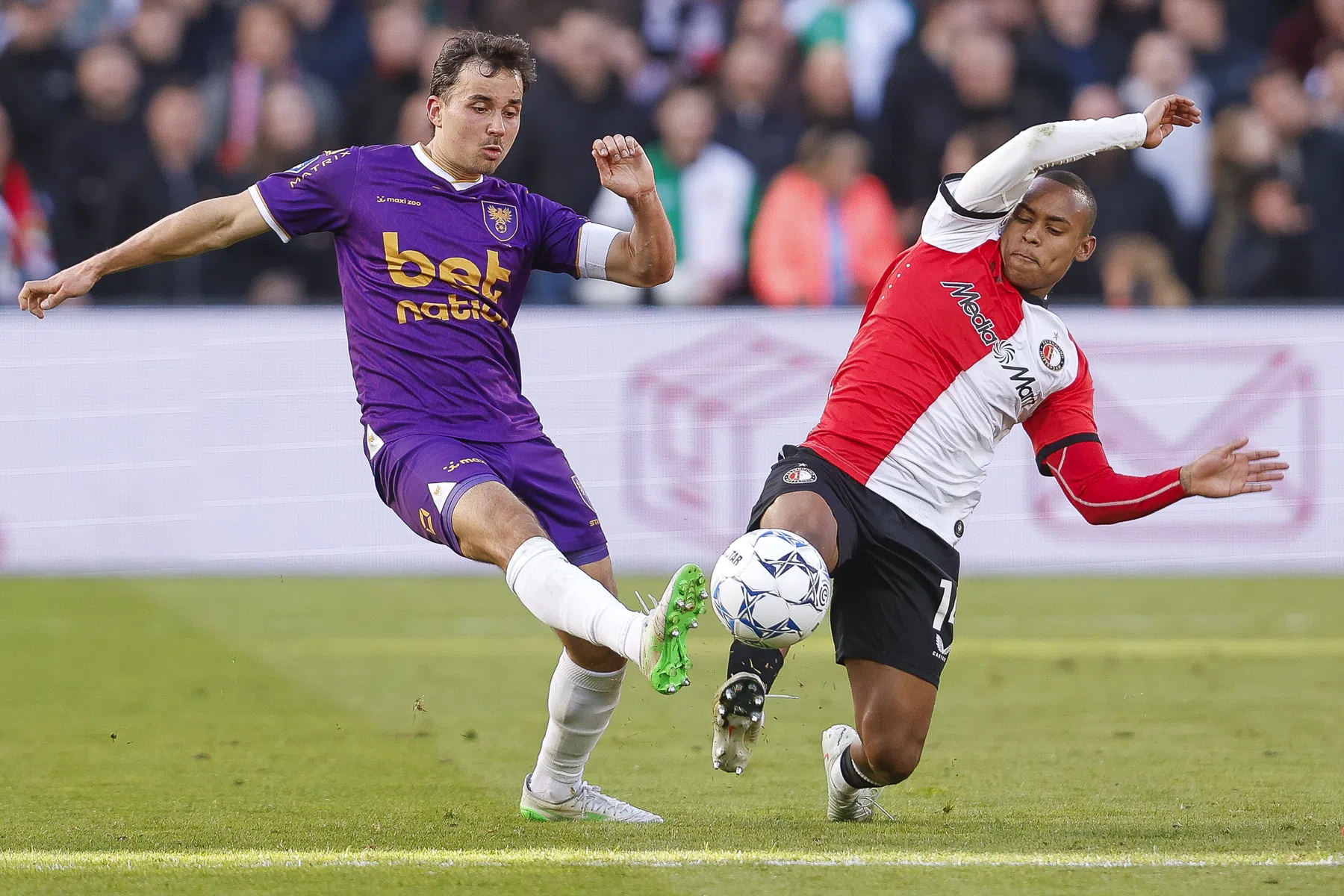 Dit is de volledige potindeling van de Europa League