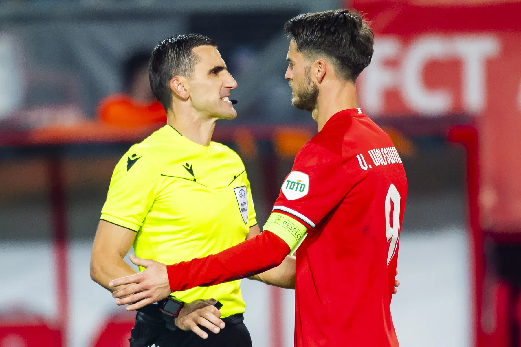 Vorig jaar bekritiseerde arbiters voor Feyenoord en FC Utrecht in Europa