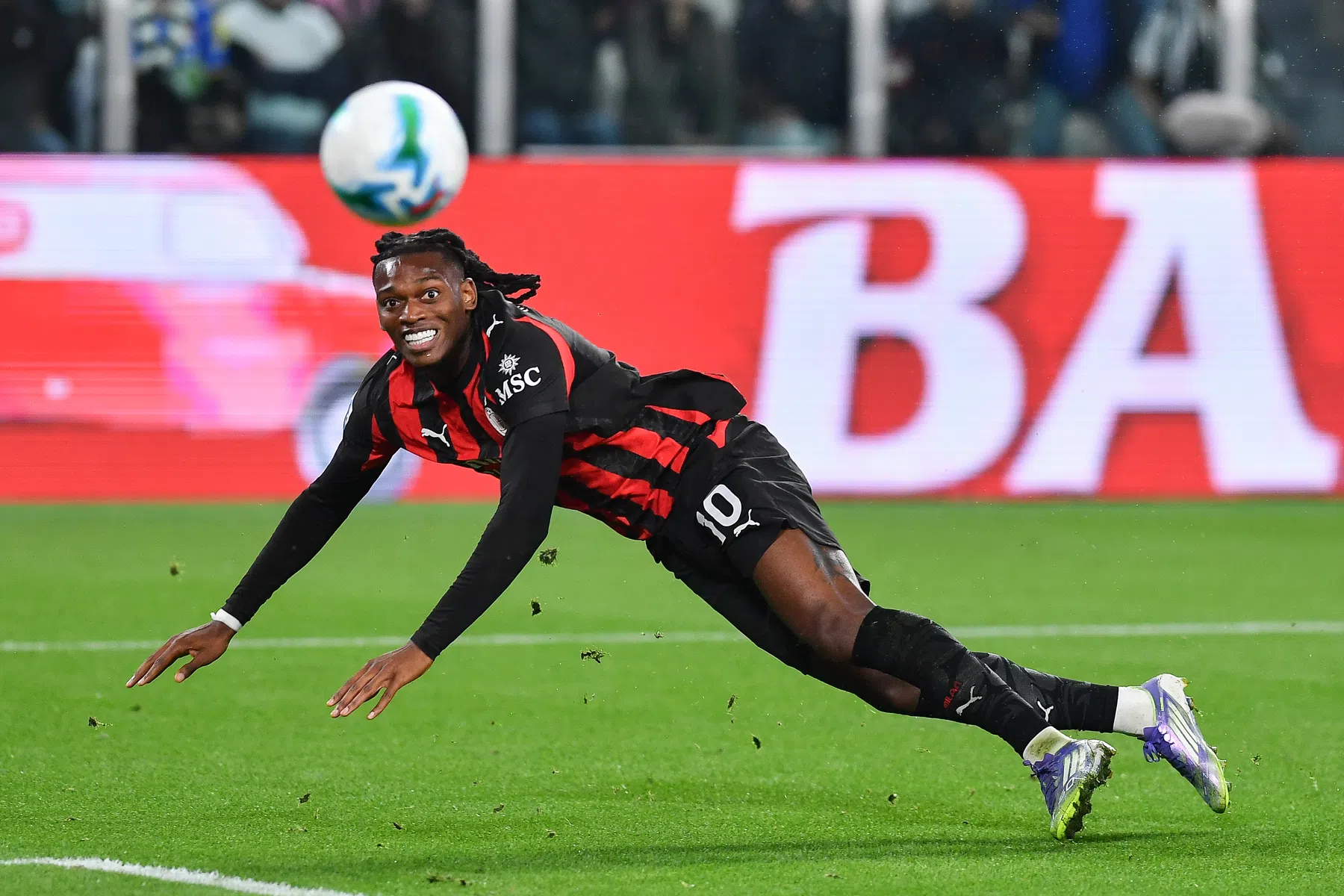 Rabiot uit harde kritiek op Milan-ploeggenoot Leão