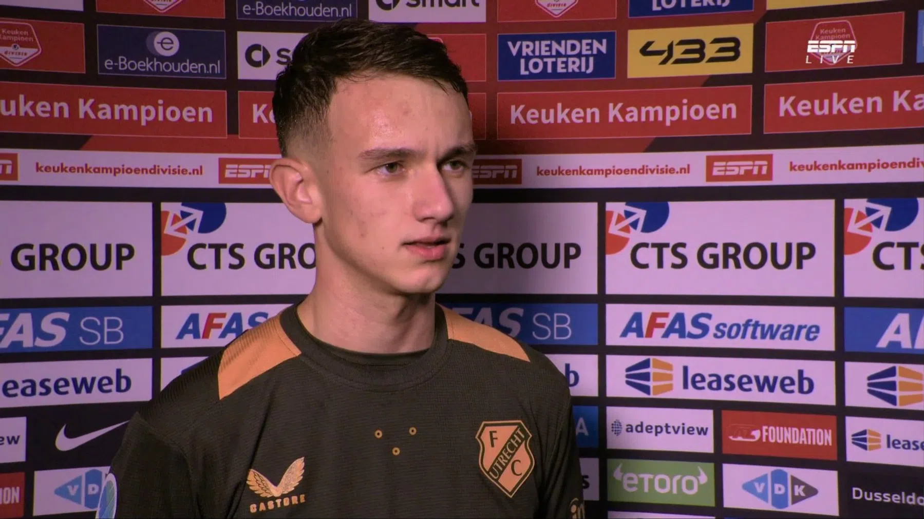 Sneijder jr. maakt profdebuut: 'Het is mijn eigen carrière'