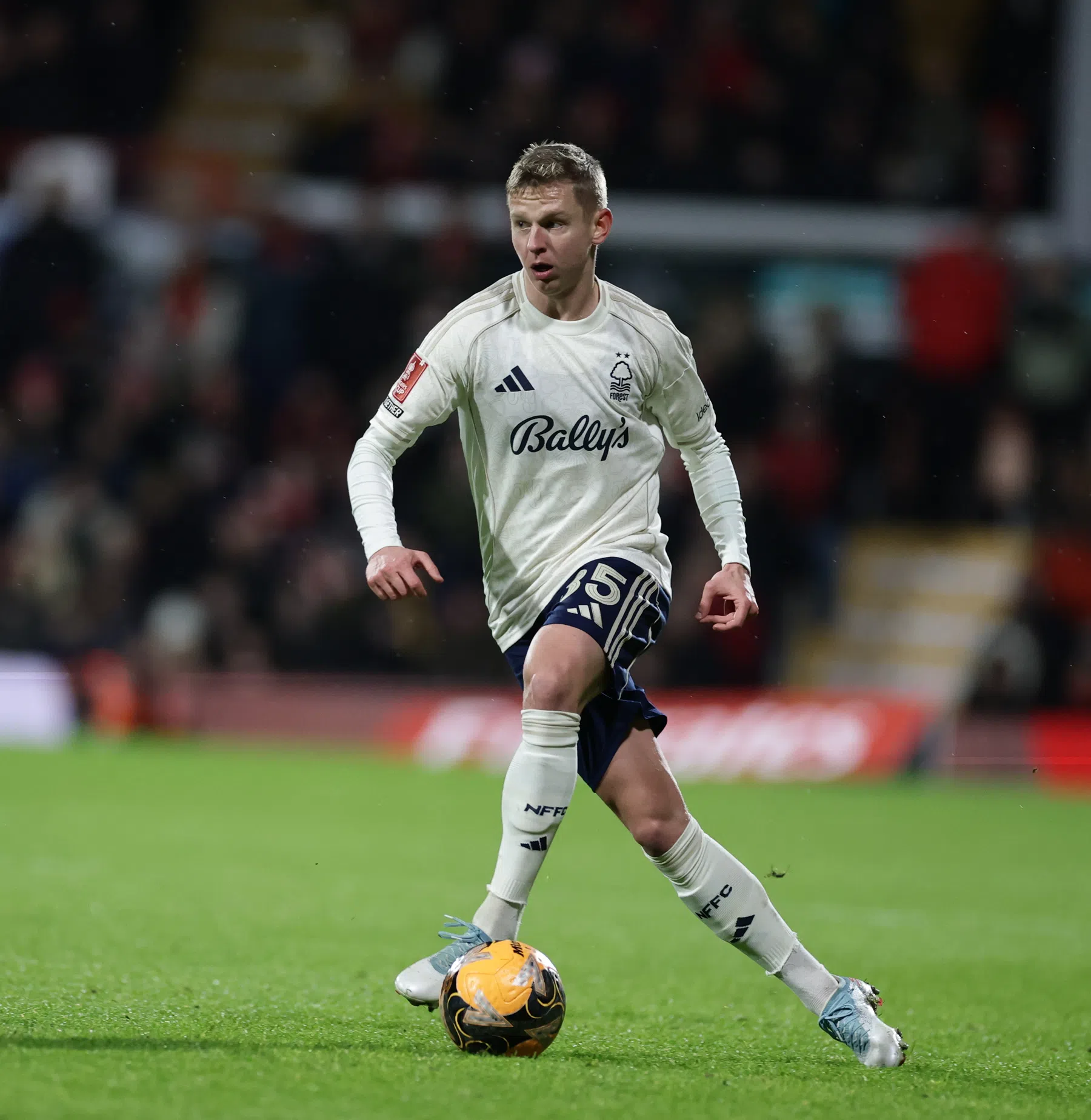 Ajax gaat voor Zinchenko