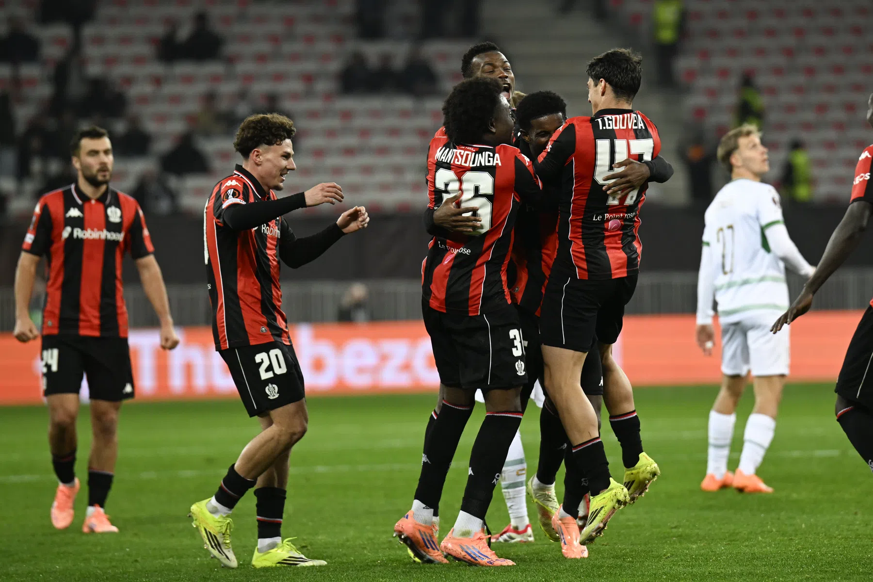 Go Ahead helpt 'lachertje van Europa' Nice slechtste reeks ooit te ...