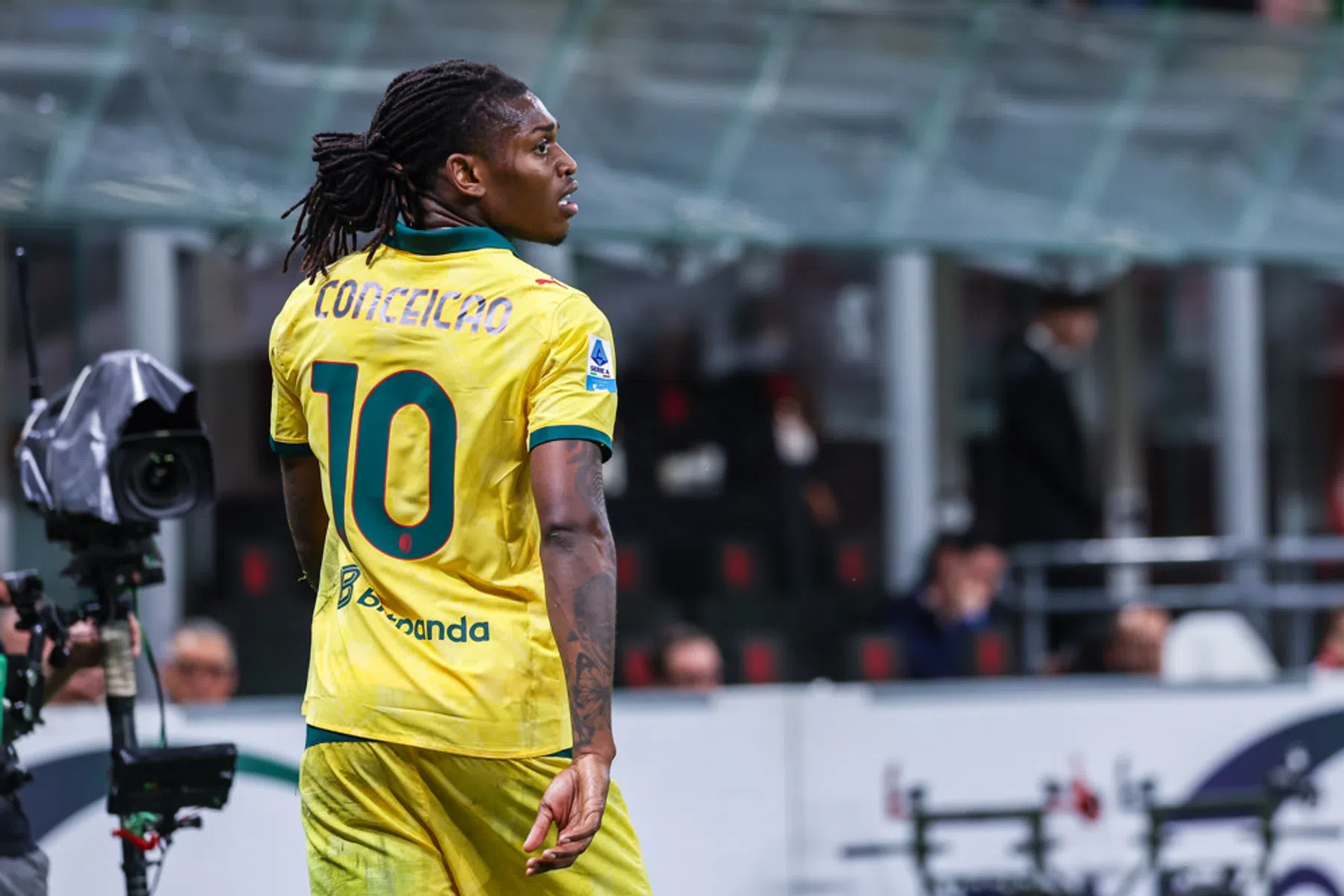 Leão spreekt openlijk over vertrekwens: 'Ik heb Milan alles gegeven'