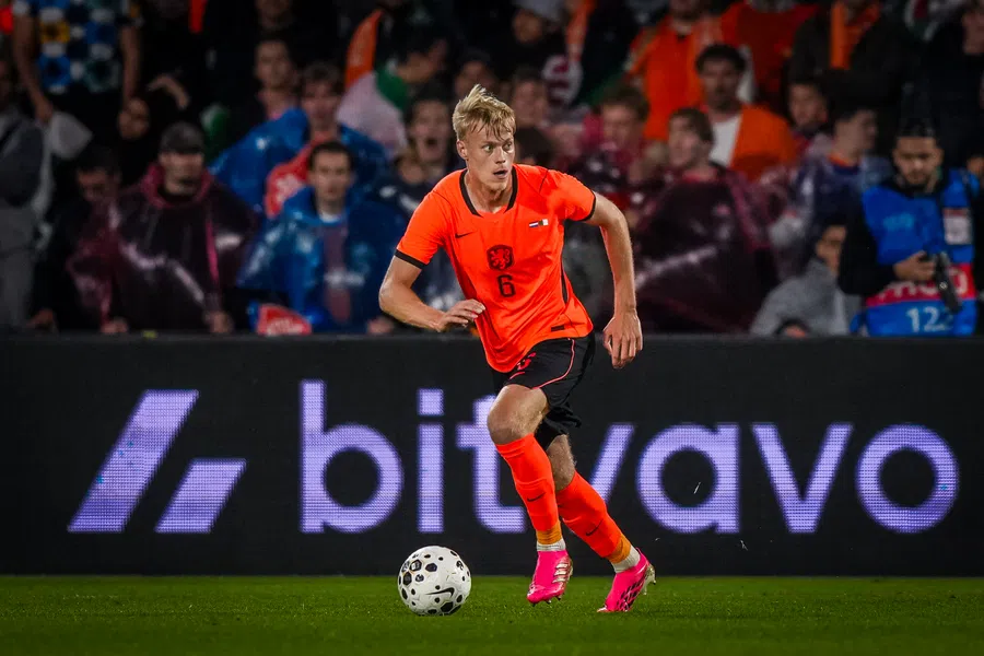 Van Hecke is er uit en wil transfer naar Tottenham Hotspur