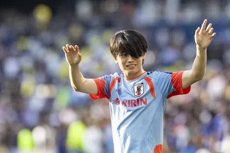 Japan met twee Eredivisie-spelers tegen Nederland