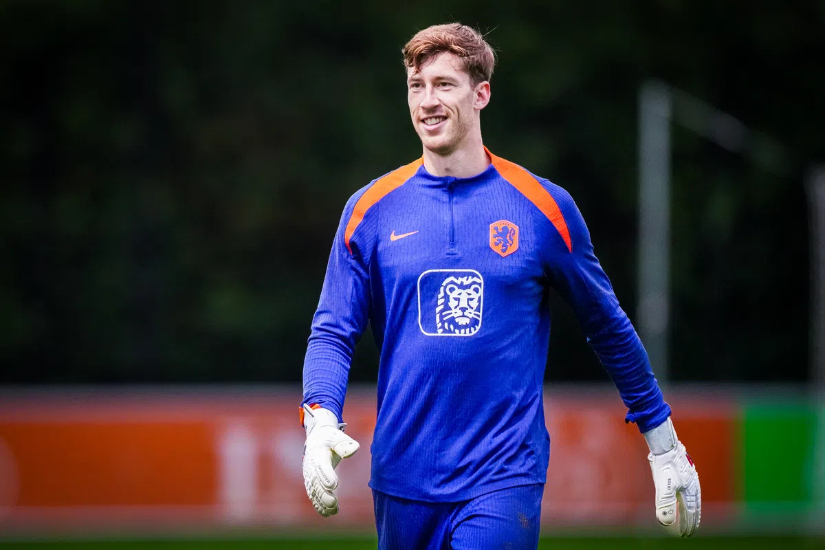 'Het gaat wel ver om nu te zeggen dat Roefs keeper moet worden van Oranje'